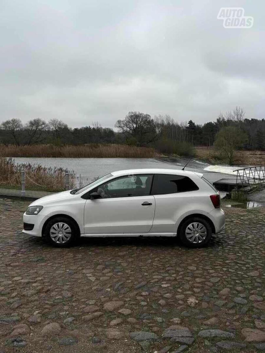 Volkswagen Polo 2011 in Mazeikiai, with an engine capacity of 1.20 L and mileage of 280 thousand km for 1800 €, photo 3 on AUTOMOTO.COM.LV
