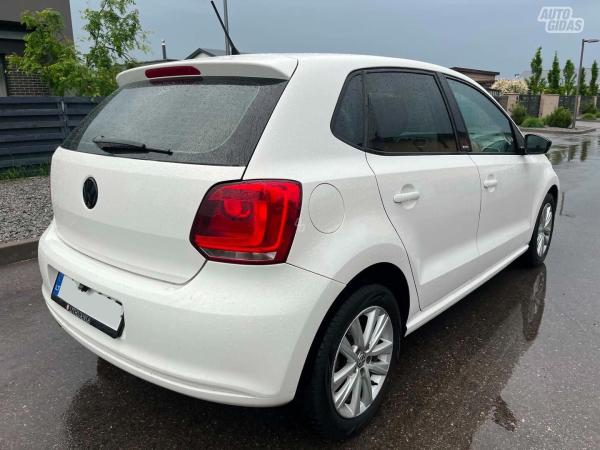 Volkswagen Polo 2011 Kauņa, ar dzinēja tilpumu 1.60 L un nobraukumu 290 tūkst. km par 2950 €, foto 4 vietnē AUTOMOTO.COM.LV