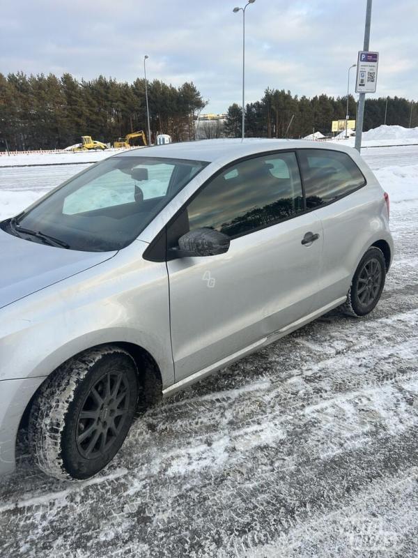 Volkswagen Polo 2012 Viļņa, ar dzinēja tilpumu 1.20 L un nobraukumu 250 tūkst. km par 1700 €, foto 2 vietnē AUTOMOTO.COM.LV