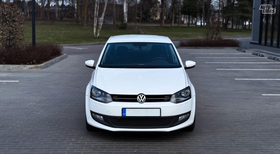 Volkswagen Polo 2012 in Vilnius, with an engine capacity of 1.60 L and mileage of 292 thousand km for 4500 €, photo 1 on AUTOMOTO.COM.LV