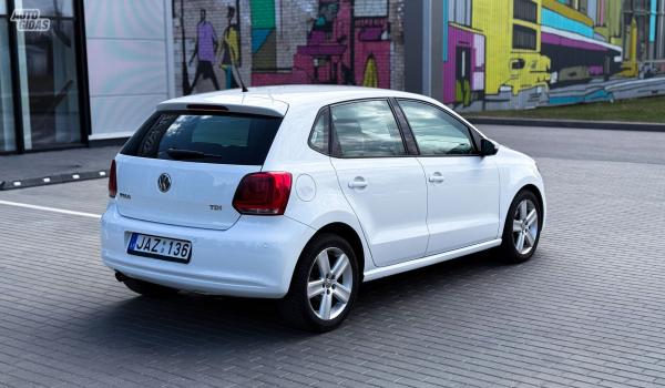 Volkswagen Polo 2012 in Vilnius, with an engine capacity of 1.60 L and mileage of 292 thousand km for 4500 €, photo 5 on AUTOMOTO.COM.LV