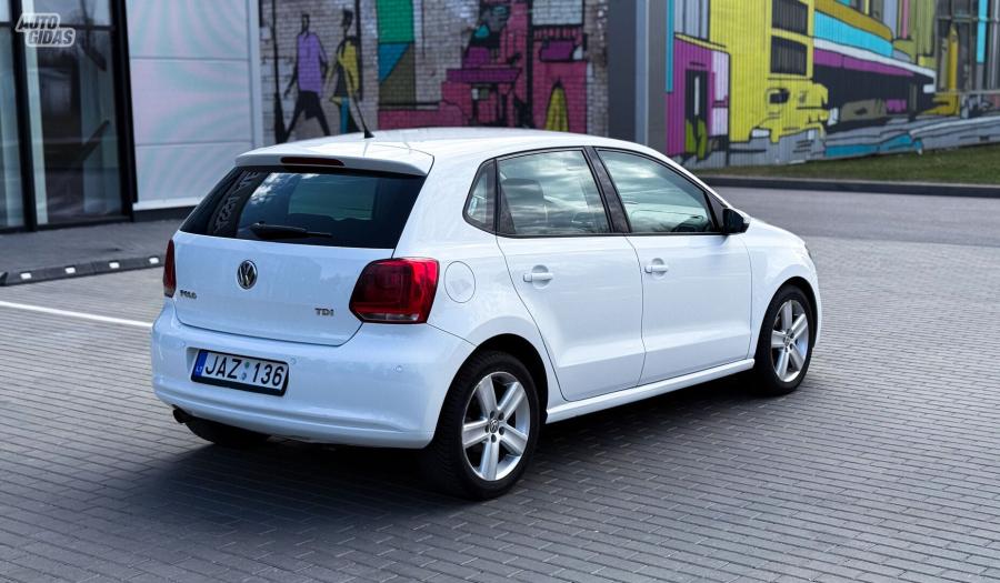 Volkswagen Polo 2012 in Vilnius, with an engine capacity of 1.60 L and mileage of 292 thousand km for 4500 €, photo 6 on AUTOMOTO.COM.LV