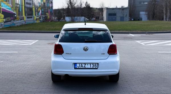Volkswagen Polo 2012 in Vilnius, with an engine capacity of 1.60 L and mileage of 292 thousand km for 4500 €, photo 6 on AUTOMOTO.COM.LV
