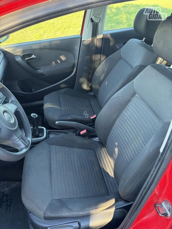 Volkswagen Polo 2012 Plungė, ar dzinēja tilpumu 1.20 L un nobraukumu 345 tūkst. km par 2700 €, foto 5 vietnē AUTOMOTO.COM.LV