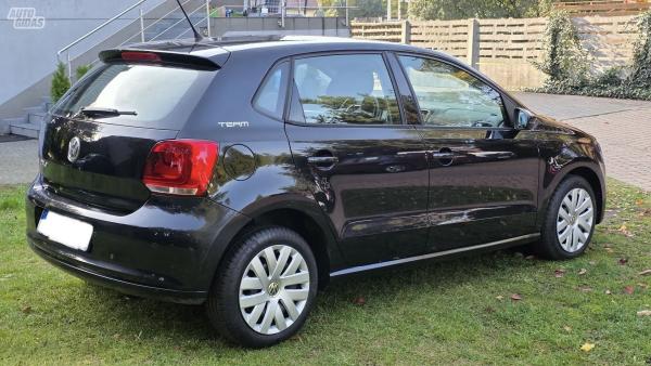 Volkswagen Polo 2012 Viļņa, ar dzinēja tilpumu 1.60 L un nobraukumu 296 tūkst. km par 3000 €, foto 4 vietnē AUTOMOTO.COM.LV