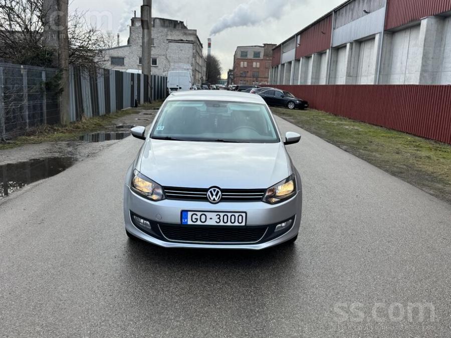 Volkswagen Polo 2013 Liepāja, ar dzinēja tilpumu 1.60 L un nobraukumu 294 tūkst. km par 3400 €, foto 2 vietnē AUTOMOTO.COM.LV