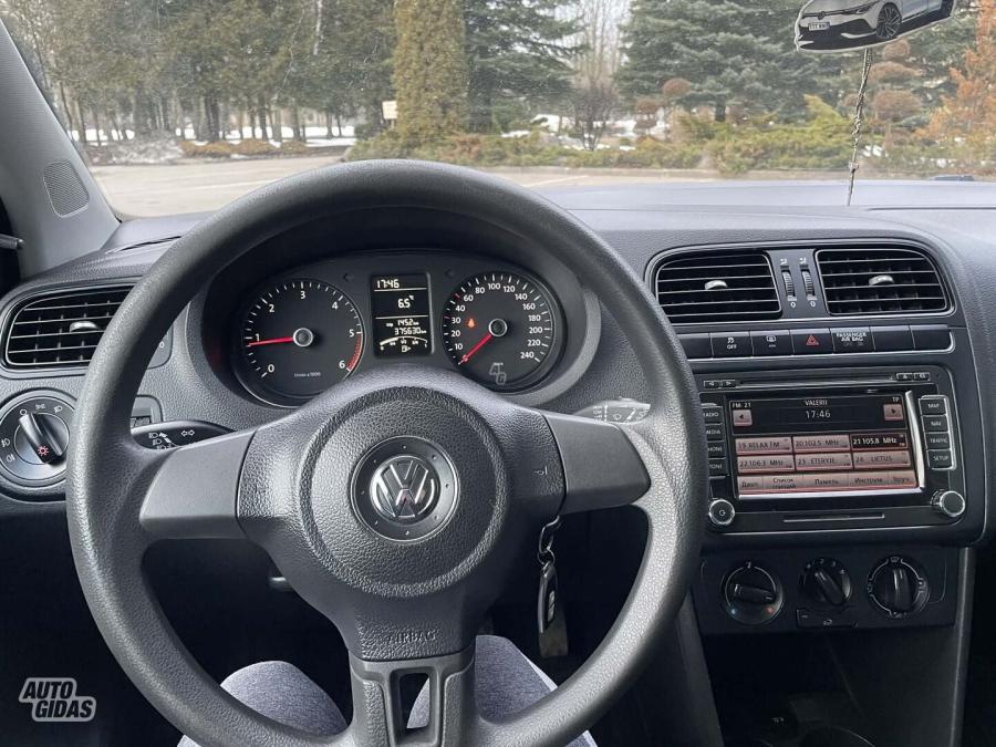 Volkswagen Polo 2013 Joniškis, ar dzinēja tilpumu 1.20 L un nobraukumu 370 tūkst. km par 1950 €, foto 5 vietnē AUTOMOTO.COM.LV