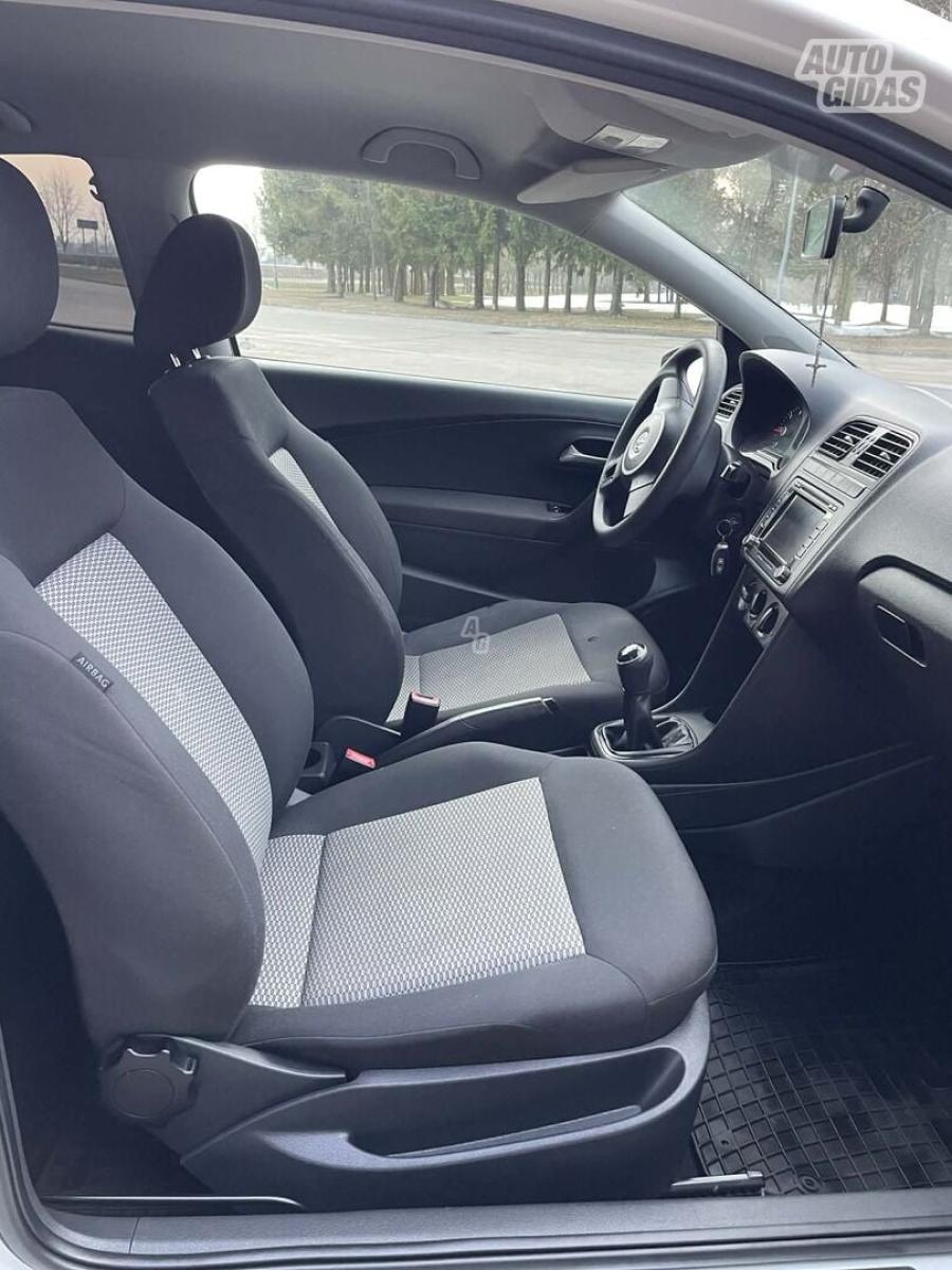 Volkswagen Polo 2013 in Joniskis, with an engine capacity of 1.20 L and mileage of 370 thousand km for 3500 €, photo 8 on AUTOMOTO.COM.LV