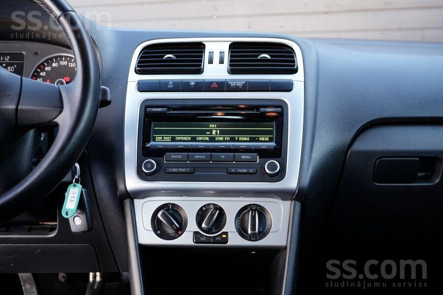 Volkswagen Polo 2013 in Riga, with an engine capacity of 1.20 L and mileage of 305 thousand km for 4490 €, photo 14 on AUTOMOTO.COM.LV