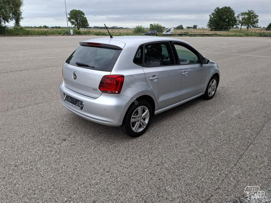 Volkswagen Polo 2013 in Marijampole, with an engine capacity of 1.20 L and mileage of 218 thousand km for 3350 €, photo 6 on AUTOMOTO.COM.LV