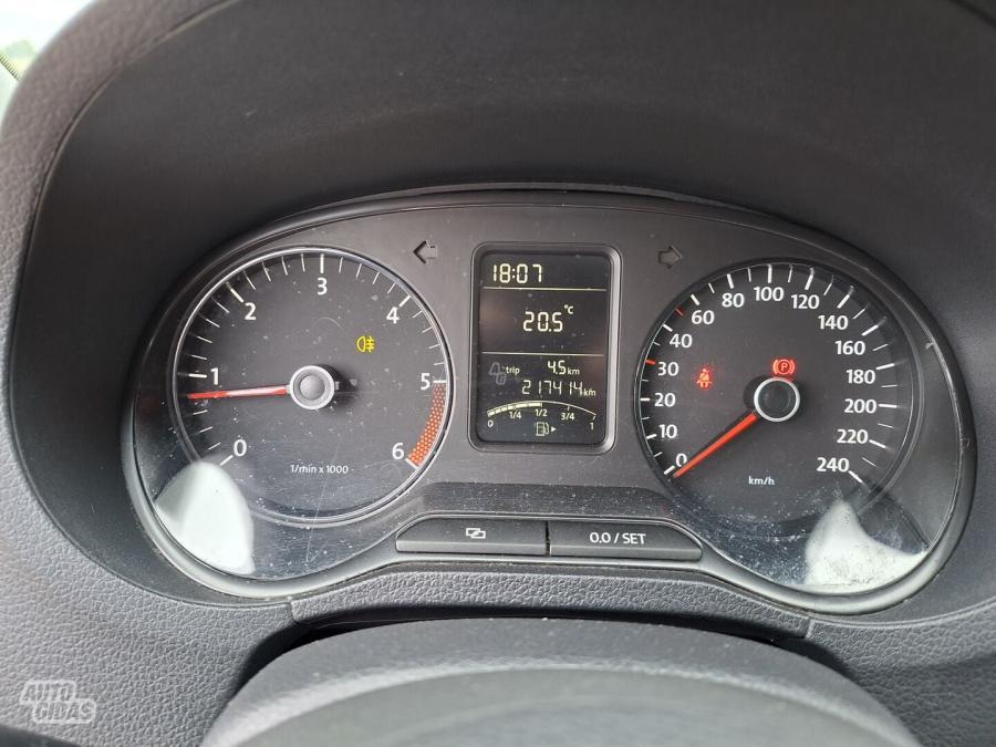 Volkswagen Polo 2013 in Marijampole, with an engine capacity of 1.20 L and mileage of 218 thousand km for 3350 €, photo 14 on AUTOMOTO.COM.LV
