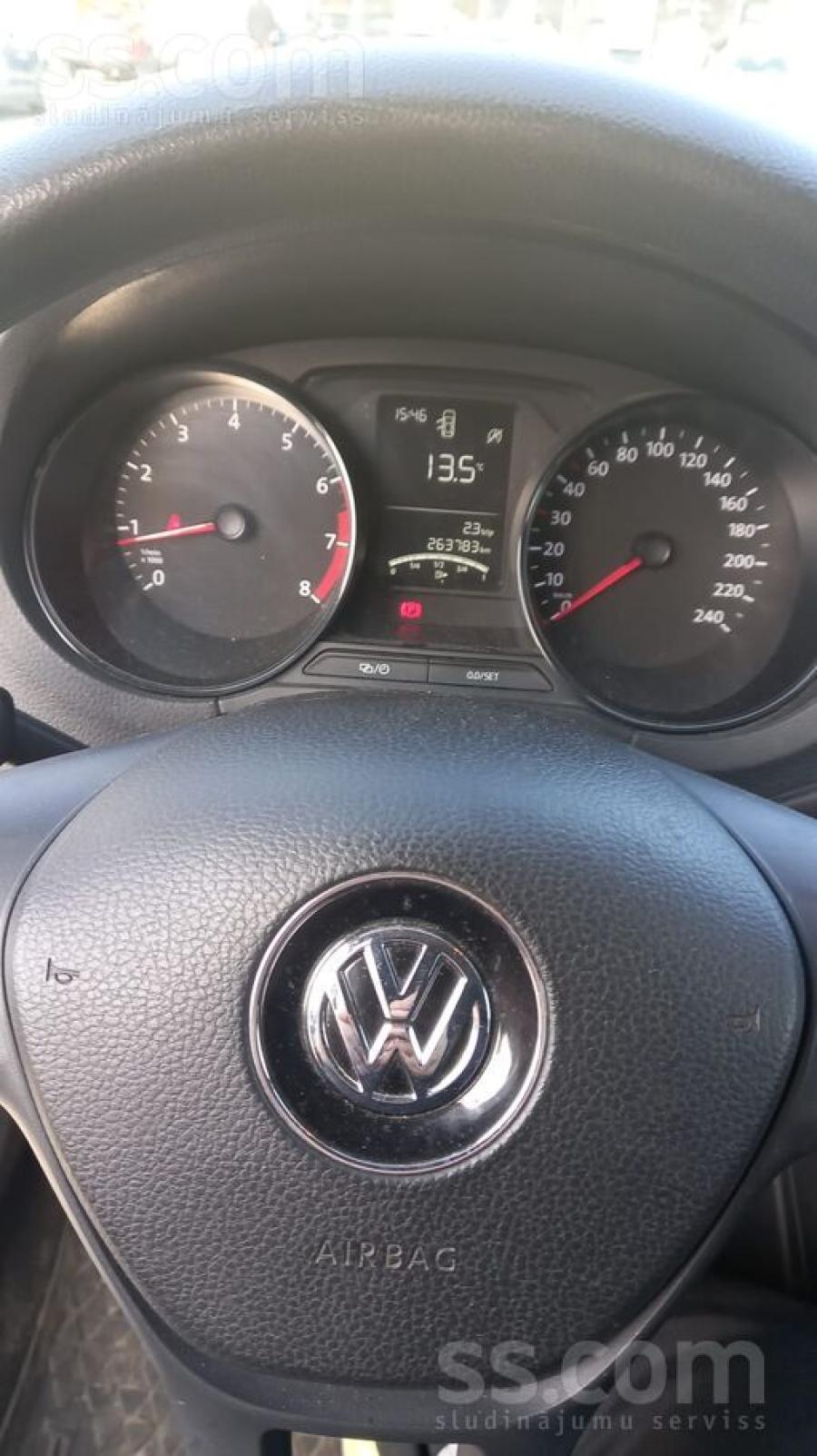 Volkswagen Polo 2014 Rīga, ar dzinēja tilpumu 1.00 L un nobraukumu 264 tūkst. km par 3650 €, foto 8 vietnē AUTOMOTO.COM.LV
