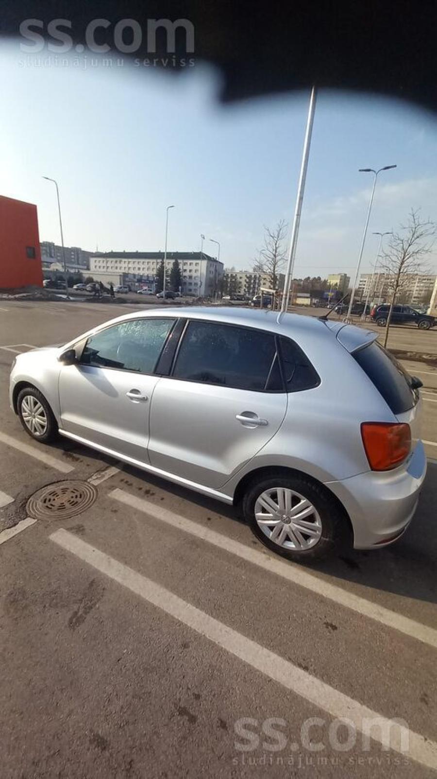 Volkswagen Polo 2014 Rīga, ar dzinēja tilpumu 1.00 L un nobraukumu 264 tūkst. km par 3650 €, foto 9 vietnē AUTOMOTO.COM.LV