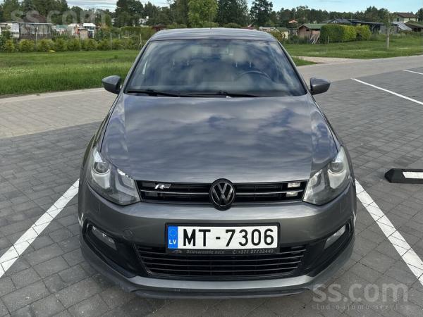 Volkswagen Polo 2014 in Riga, with an engine capacity of 1.60 L and mileage of 310 thousand km for 3990 €, photo 3 on AUTOMOTO.COM.LV