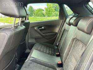 Volkswagen Polo 2014 in Riga, with an engine capacity of 1.60 L and mileage of 310 thousand km for 3990 €, photo 9 on AUTOMOTO.COM.LV