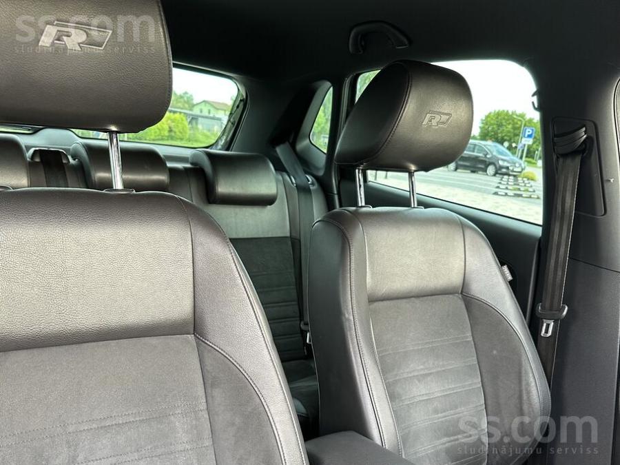 Volkswagen Polo 2014 in Riga, with an engine capacity of 1.60 L and mileage of 310 thousand km for 3990 €, photo 13 on AUTOMOTO.COM.LV