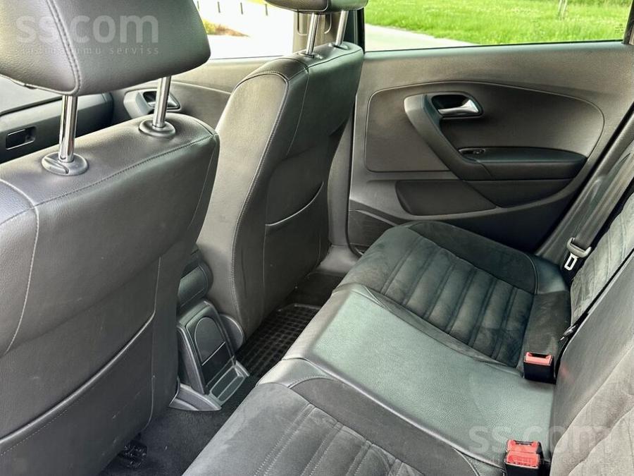 Volkswagen Polo 2014 in Riga, with an engine capacity of 1.60 L and mileage of 310 thousand km for 3990 €, photo 14 on AUTOMOTO.COM.LV