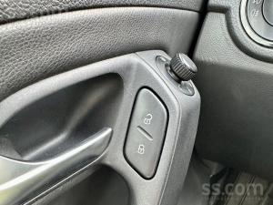 Volkswagen Polo 2014 in Riga, with an engine capacity of 1.60 L and mileage of 310 thousand km for 3990 €, photo 18 on AUTOMOTO.COM.LV