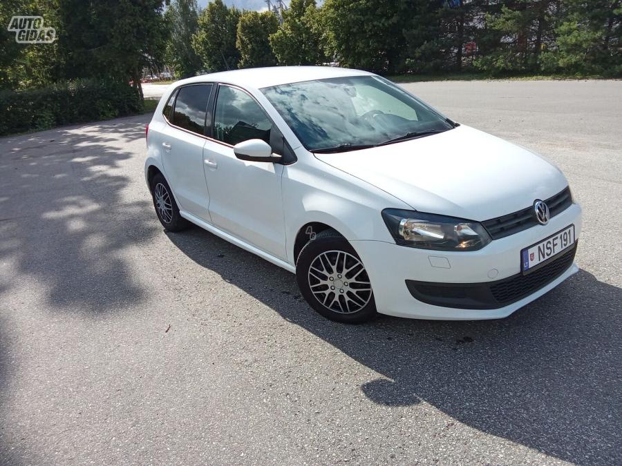 Volkswagen Polo 2014 Viļņa, ar dzinēja tilpumu 1.20 L un nobraukumu 390 tūkst. km par 1600 €, foto 7 vietnē AUTOMOTO.COM.LV