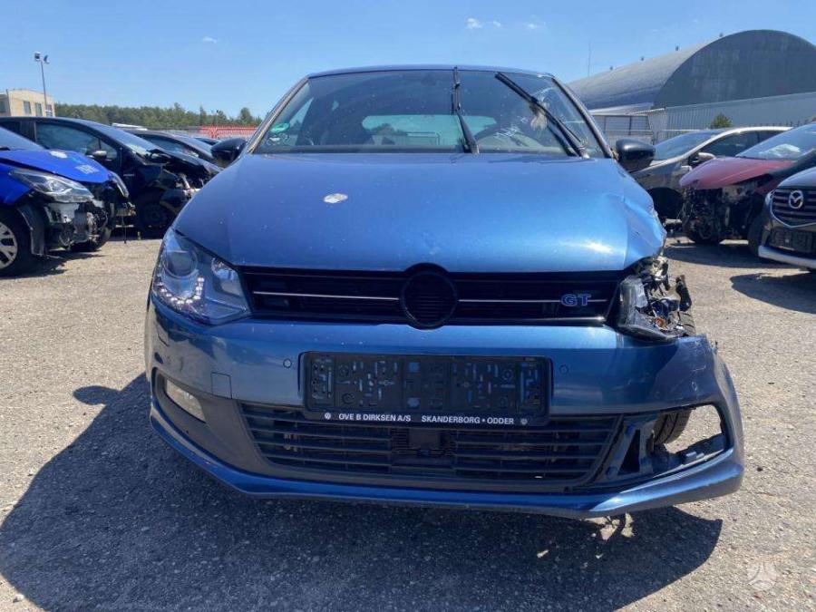 Volkswagen Polo 2015 Radviliškis, ar dzinēja tilpumu 1.40 L un nobraukumu 158 tūkst. km par 4650 €, foto 5 vietnē AUTOMOTO.COM.LV