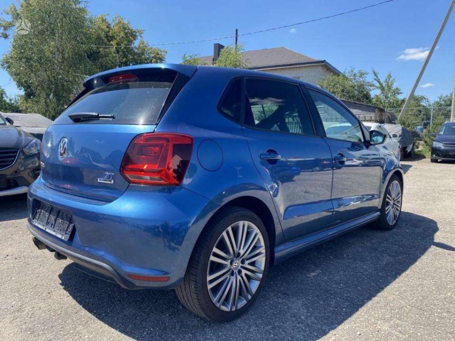 Volkswagen Polo 2015 Radviliškis, ar dzinēja tilpumu 1.40 L un nobraukumu 158 tūkst. km par 4650 €, foto 4 vietnē AUTOMOTO.COM.LV