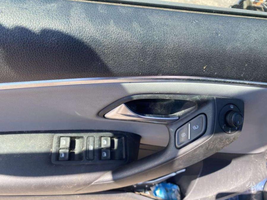 Volkswagen Polo 2015 Radviliškis, ar dzinēja tilpumu 1.40 L un nobraukumu 158 tūkst. km par 4650 €, foto 20 vietnē AUTOMOTO.COM.LV