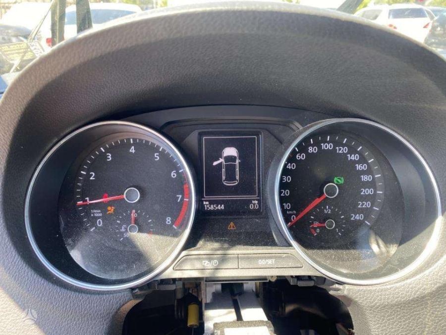 Volkswagen Polo 2015 Radviliškis, ar dzinēja tilpumu 1.40 L un nobraukumu 158 tūkst. km par 4650 €, foto 21 vietnē AUTOMOTO.COM.LV