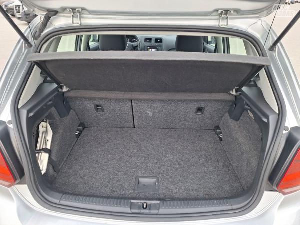 Volkswagen Polo 2015 in Taurage, with an engine capacity of 1.40 L and mileage of 213 thousand km for 5099 €, photo 9 on AUTOMOTO.COM.LV