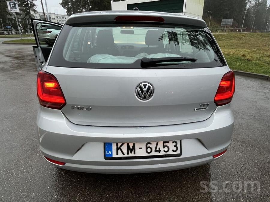 Volkswagen Polo 2016 in Ogre, with an engine capacity of 1.40 L and mileage of 208 thousand km for 5500 €, photo 4 on AUTOMOTO.COM.LV