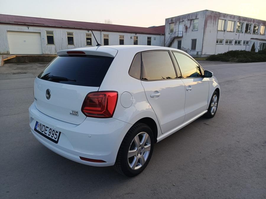 Volkswagen Polo 2016 Klaipėda, ar dzinēja tilpumu 1.40 L un nobraukumu 110 tūkst. km par 6800 €, foto 5 vietnē AUTOMOTO.COM.LV