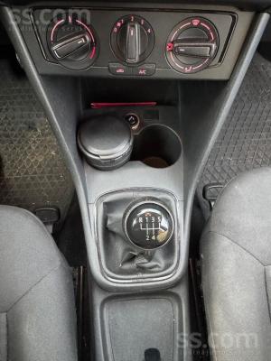 Volkswagen Polo 2016 in Aizkraukle, with an engine capacity of 1.40 L and mileage of 201 thousand km for 4200 €, photo 14 on AUTOMOTO.COM.LV