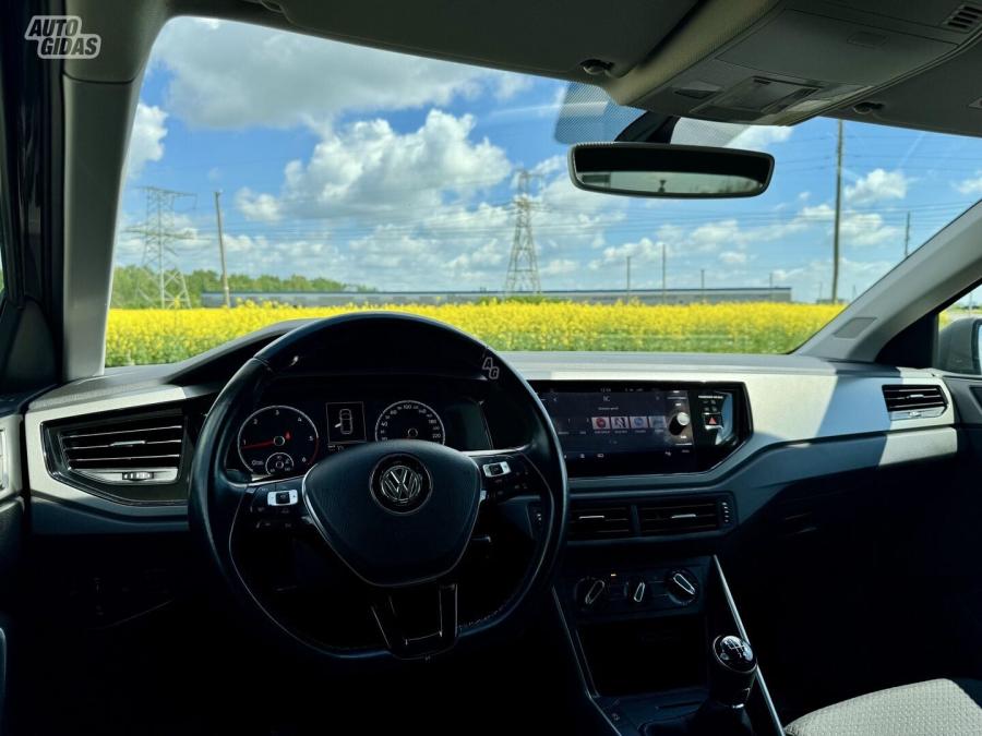 Volkswagen Polo 2018 Panevēža, ar dzinēja tilpumu 1.60 L un nobraukumu 303 tūkst. km par 7299 €, foto 11 vietnē AUTOMOTO.COM.LV
