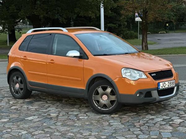 Оранжевый Фольксваген Поло 2007 в Рига, объемом двигателя 1.90 л и пробегом 333 тыс. км за 3100 €, фото 4 на AUTOMOTO.COM.LV