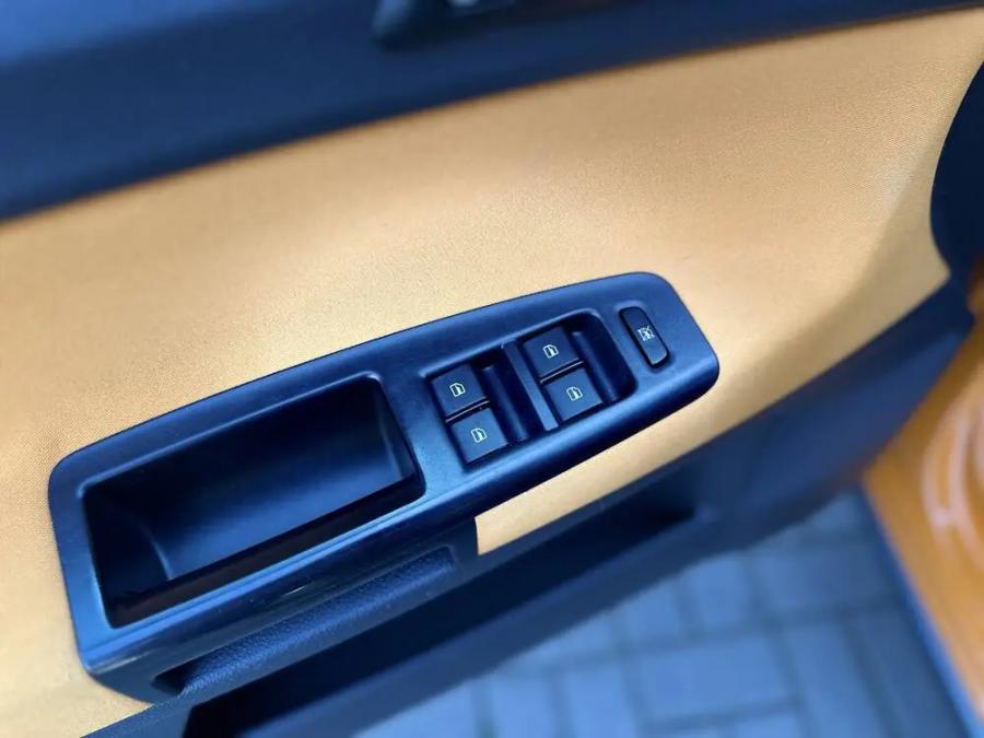 Oranžs Volkswagen Polo 2007 Rīga, ar dzinēja tilpumu 1.90 L un nobraukumu 333 tūkst. km par 3100 €, foto 11 vietnē AUTOMOTO.COM.LV