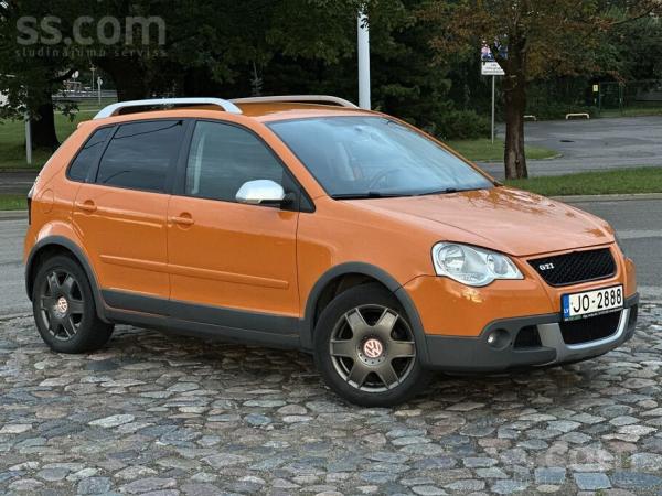 Orange Volkswagen Polo 2007 in Riga, with an engine capacity of 1.90 L and mileage of 333 thousand km for 3100 €, photo 4 on AUTOMOTO.COM.LV