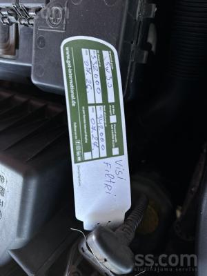 Oranžs Volkswagen Polo 2007 Rīga, ar dzinēja tilpumu 1.90 L un nobraukumu 333 tūkst. km par 3100 €, foto 9 vietnē AUTOMOTO.COM.LV