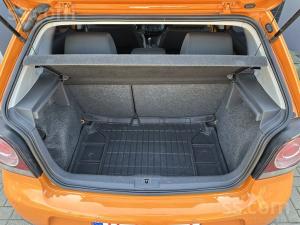 Oranžs Volkswagen Polo 2007 Rīga, ar dzinēja tilpumu 1.90 L un nobraukumu 333 tūkst. km par 3100 €, foto 20 vietnē AUTOMOTO.COM.LV