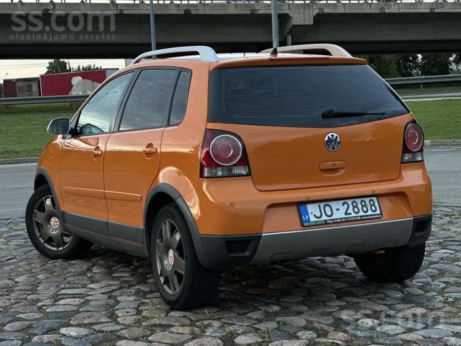 Oranžs Volkswagen Polo 2007 Rīga, ar dzinēja tilpumu 1.90 L un nobraukumu 333 tūkst. km par 3100 €, foto 24 vietnē AUTOMOTO.COM.LV