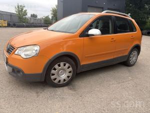 Orange Volkswagen Polo 2008 in Riga, with an engine capacity of 1.40 L and mileage of 235 thousand km for 1990 €, photo  on AUTOMOTO.COM.LV