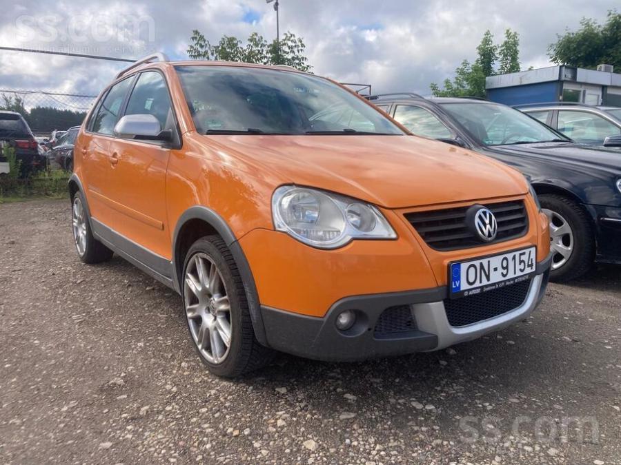 Oranžs Volkswagen Polo 2009 Rīga, ar dzinēja tilpumu 1.40 L un nobraukumu 204 tūkst. km par 3700 €, foto 4 vietnē AUTOMOTO.COM.LV