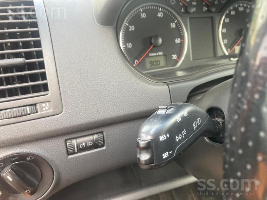 Oranžs Volkswagen Polo 2009 Rīga, ar dzinēja tilpumu 1.40 L un nobraukumu 204 tūkst. km par 3700 €, foto 8 vietnē AUTOMOTO.COM.LV