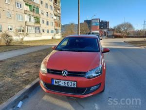 Orange Volkswagen Polo 2011 in Riga, with an engine capacity of 1.40 L and mileage of 189 thousand km for 2950 €, photo 6 on AUTOMOTO.COM.LV