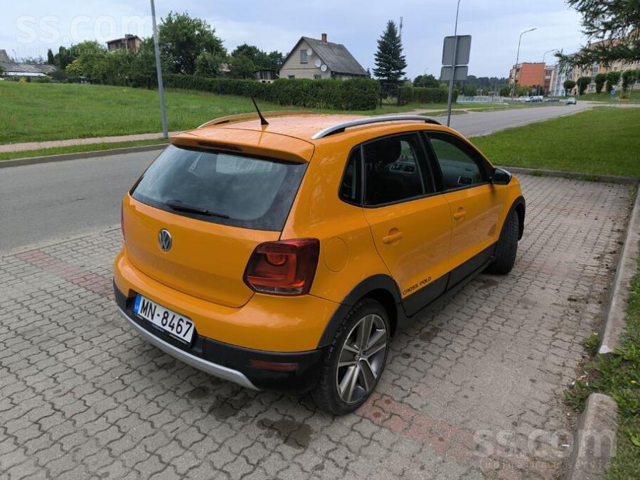 Oranžs Volkswagen Polo 2011 Madona, ar dzinēja tilpumu 1.20 L un nobraukumu 373 tūkst. km par 2950 €, foto 4 vietnē AUTOMOTO.COM.LV