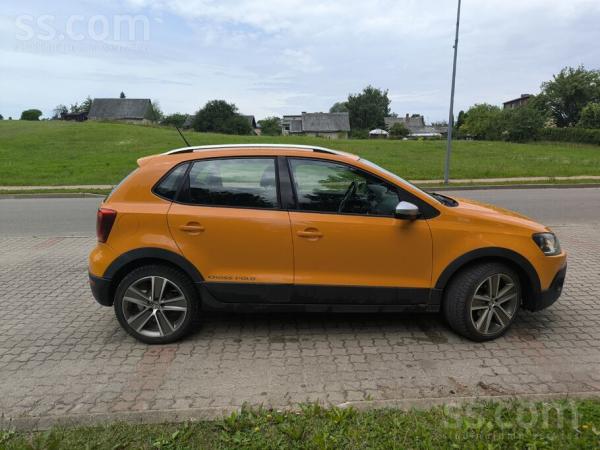 Oranžs Volkswagen Polo 2011 Madona, ar dzinēja tilpumu 1.20 L un nobraukumu 373 tūkst. km par 2950 €, foto 4 vietnē AUTOMOTO.COM.LV