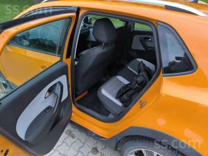 Oranžs Volkswagen Polo 2011 Madona, ar dzinēja tilpumu 1.20 L un nobraukumu 373 tūkst. km par 2950 €, foto 8 vietnē AUTOMOTO.COM.LV