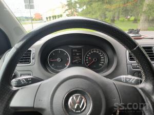 Oranžs Volkswagen Polo 2011 Madona, ar dzinēja tilpumu 1.20 L un nobraukumu 373 tūkst. km par 2950 €, foto 10 vietnē AUTOMOTO.COM.LV
