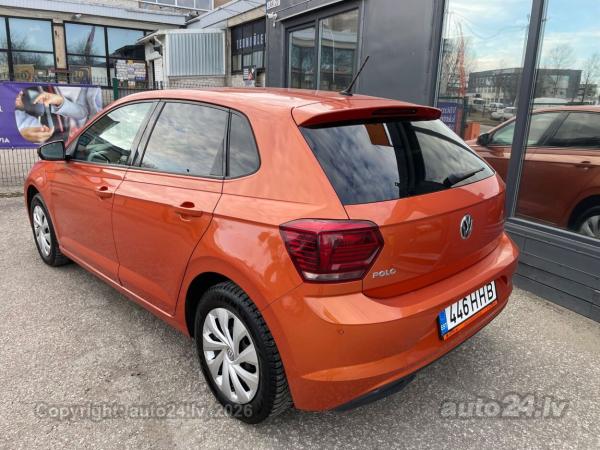 Orange Volkswagen Polo 2018 in Tallinn, with an engine capacity of 1.00 L and mileage of 195 thousand km for 6990 €, photo 2 on AUTOMOTO.COM.LV