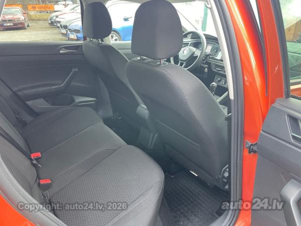 Orange Volkswagen Polo 2018 in Tallinn, with an engine capacity of 1.00 L and mileage of 195 thousand km for 6990 €, photo 10 on AUTOMOTO.COM.LV