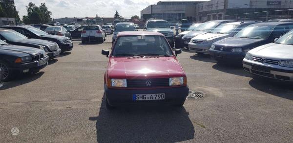 Red Volkswagen Polo 1991 in Marijampole, with an engine capacity of 1.04 L and mileage of 157 thousand km for 1200 €, photo 2 on AUTOMOTO.COM.LV
