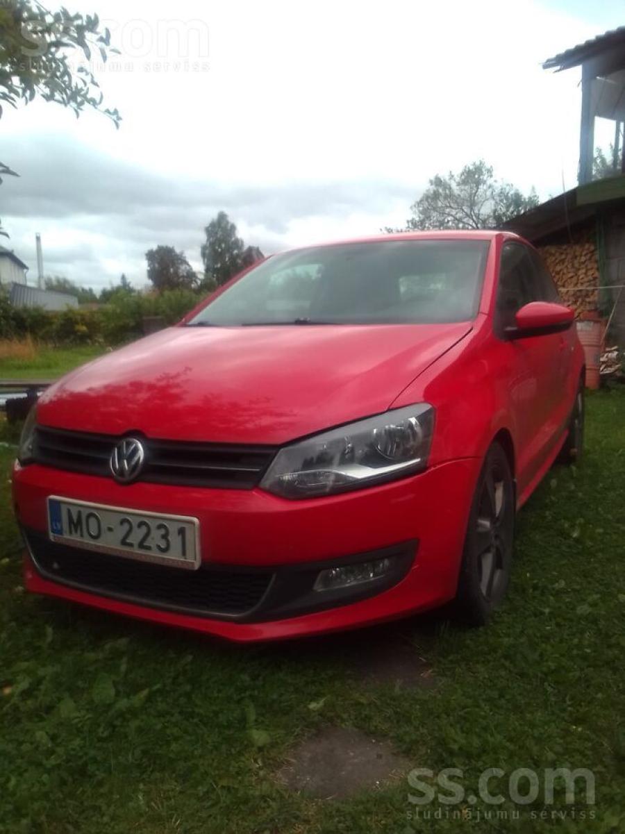 Red Volkswagen Polo 2010 in Preili, with an engine capacity of 1.60 L and mileage of 283 thousand km for 3000 €, photo 1 on AUTOMOTO.COM.LV